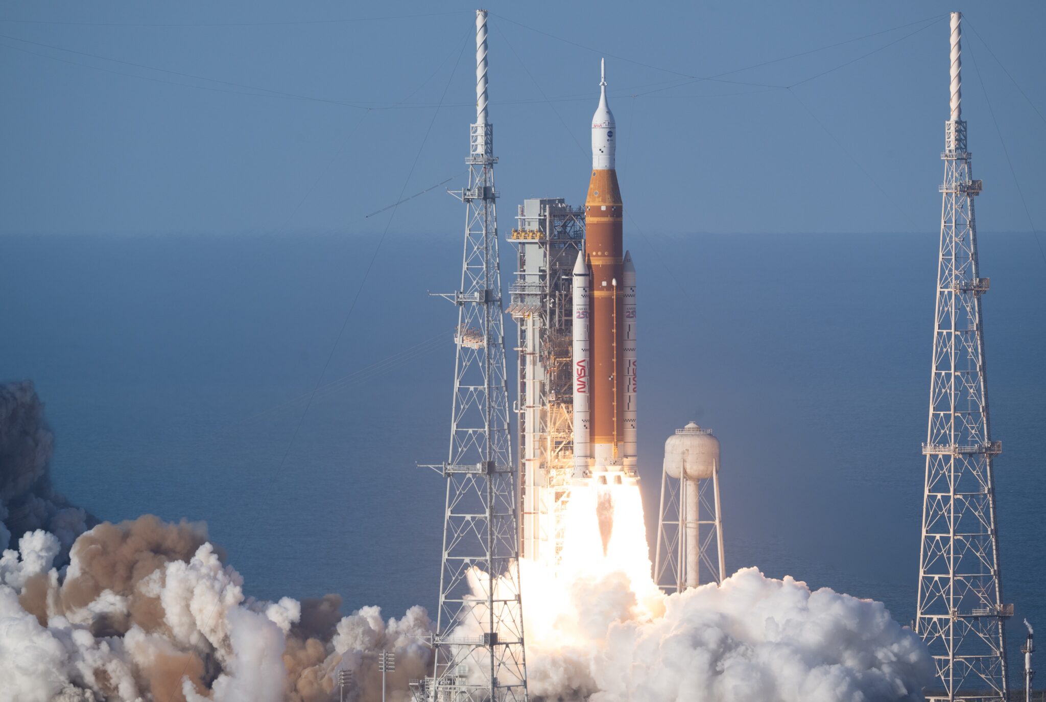 Artemis II : le voyage dans l'espace le plus humain et le plus lointain ...